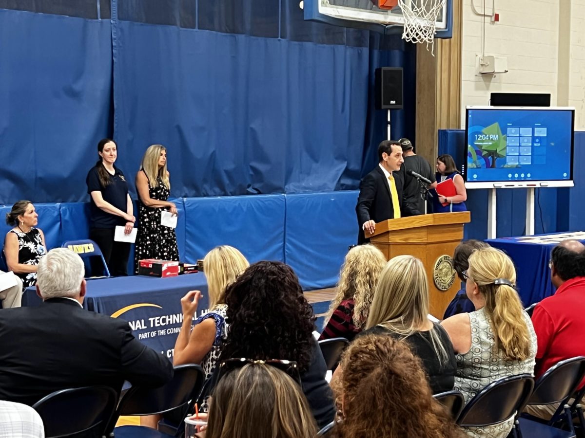 Seniors Recognized at Annual Academic & Technology Awards Ceremony ...
