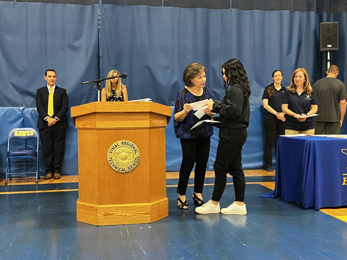 Seniors Recognized at Annual Academic & Technology Awards Ceremony ...